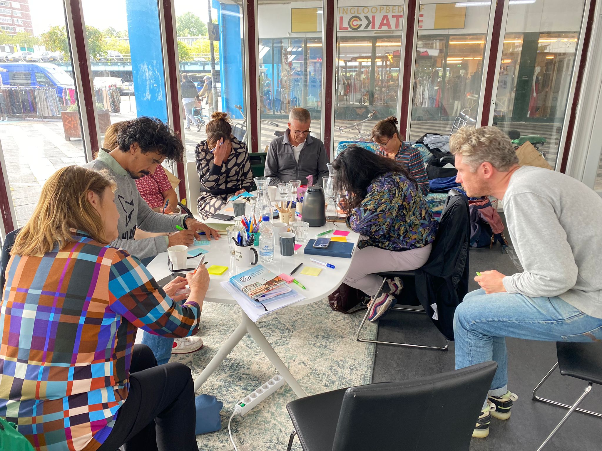 Verschillende partners met warm hart voor Buikslotermeerplein komen ...